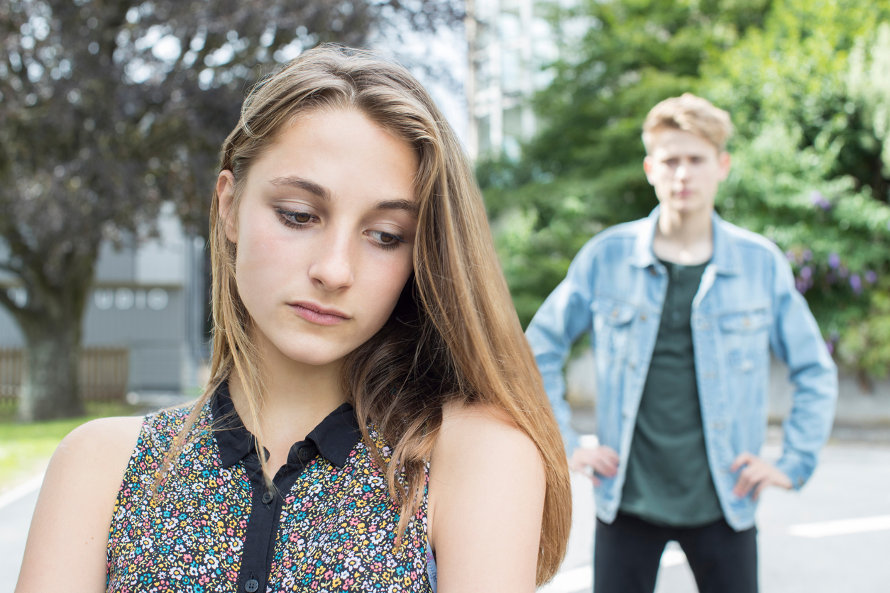 Gaslighting: How to Recognize Your Teen Partner's Manipulative Behavior ...